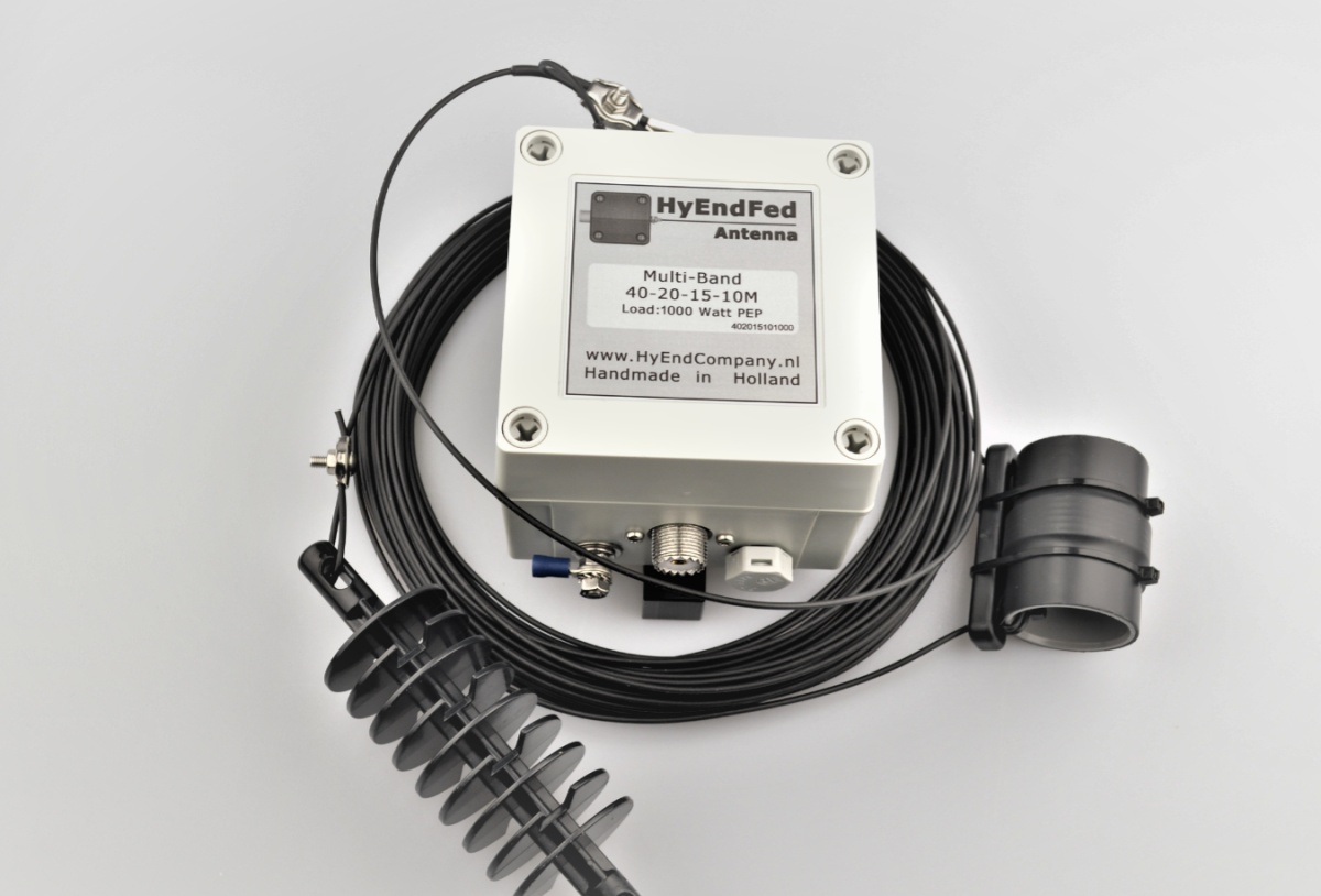 HyEndFed 4 Band 1KW SSB Black Clamp